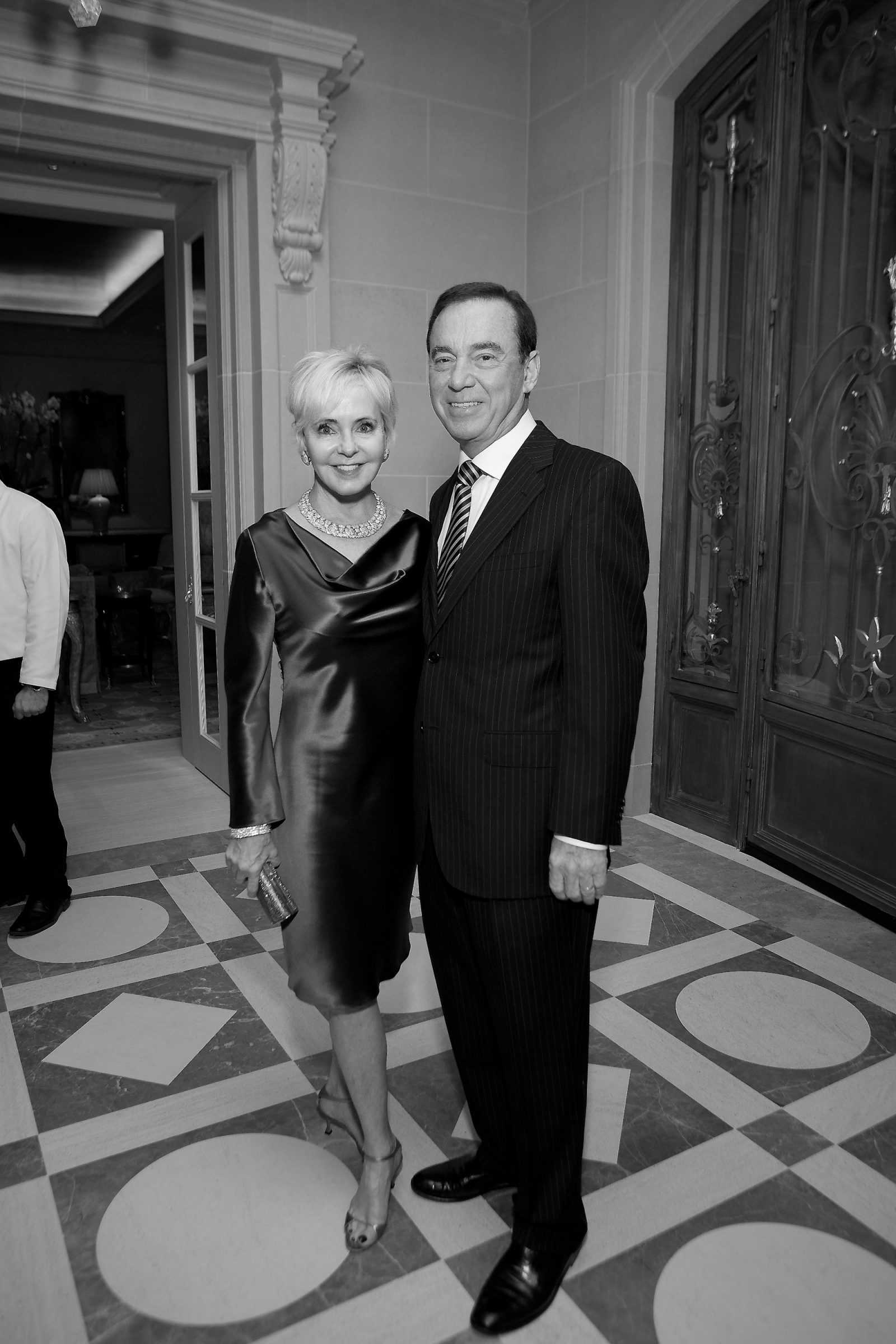 Dressing for Dinner with Sachin & Babi // True Blue at the Fertittas ...