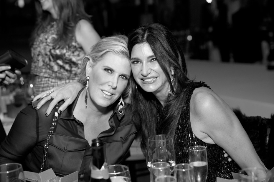 Champagne, Diamonds and a Celebrity Designer: Glam Catwalk for a Cure ...