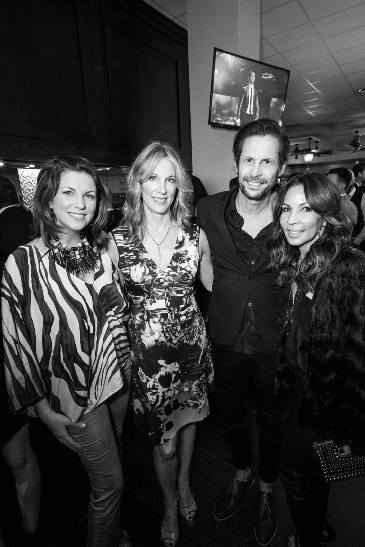 Designer Wreaths: The Holiday Season Takes a Stylish Turn in Dallas ...