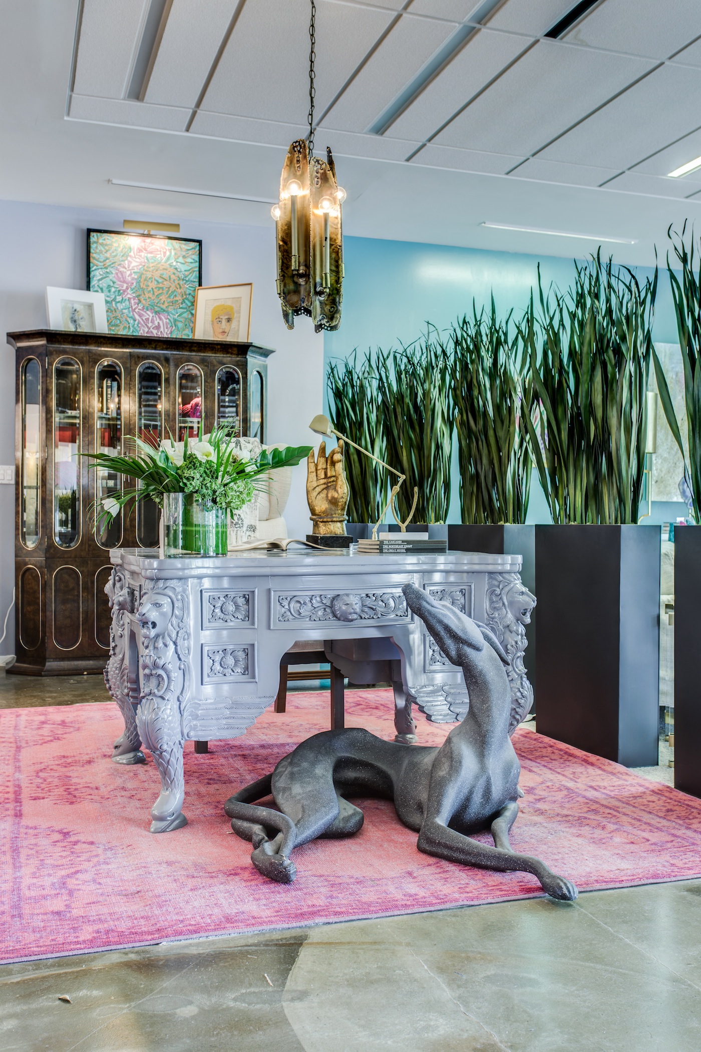 Dallas' Ultimate Thrift Shop: Top Designers Come Together to Sell High ...