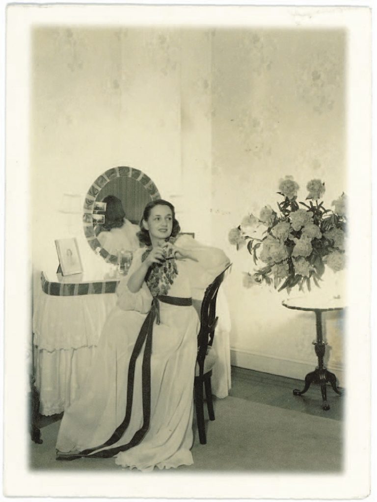 A Legendary Texas Socialite Who Lived to 100 Leaves an Incredible Story ...