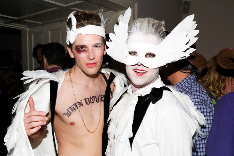 New York Fashion Star Walked Out on Wall Street, Gained Backing of ...