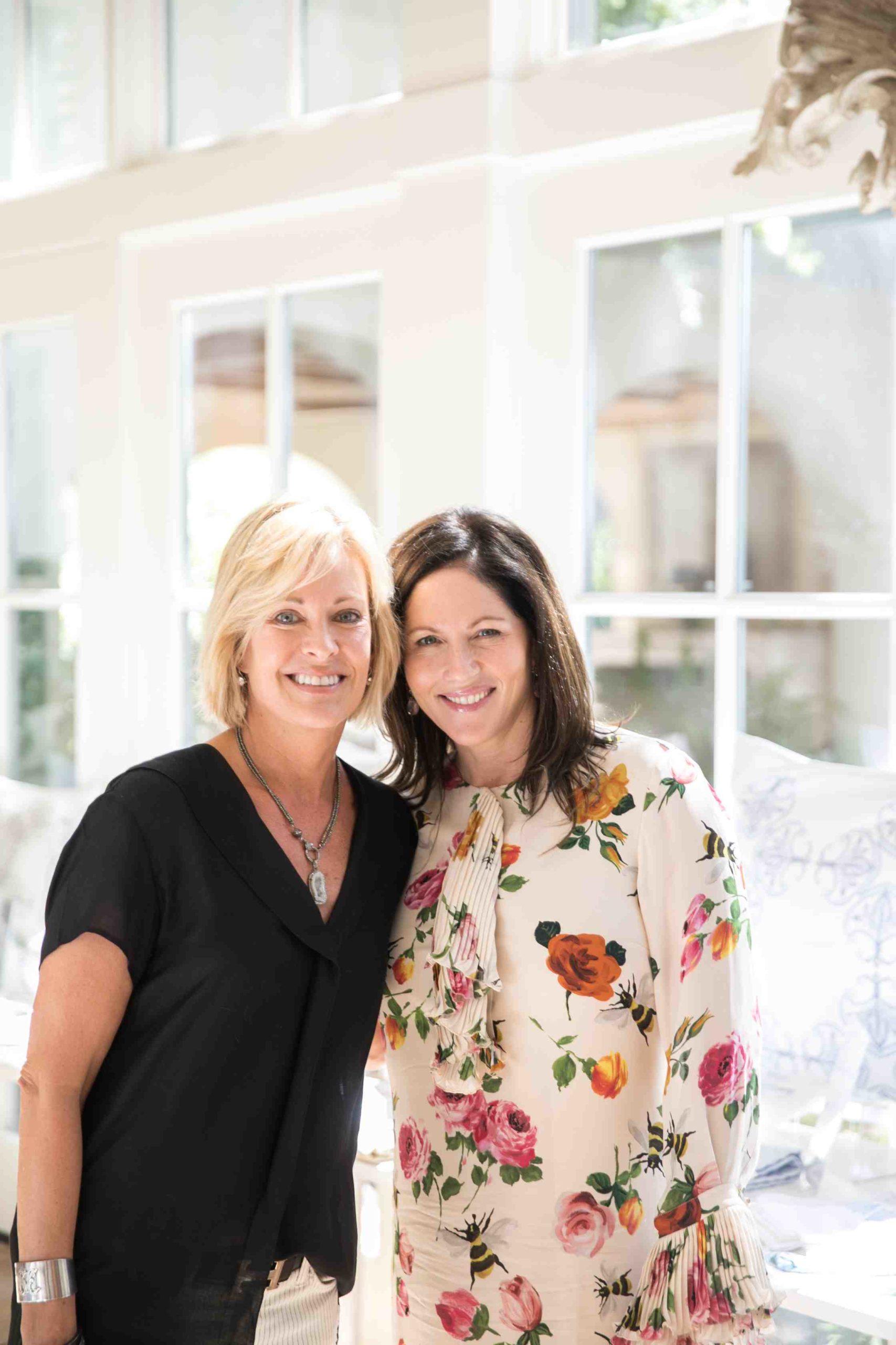 Stunning Dallas Home Hosts a Night of Champagne, Bedding, and Bites ...