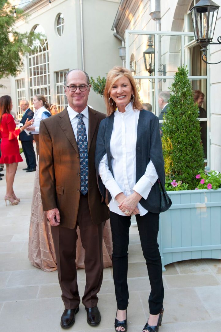 A Dallas College's Iconic President Wins a Prestigious Leadership Award ...