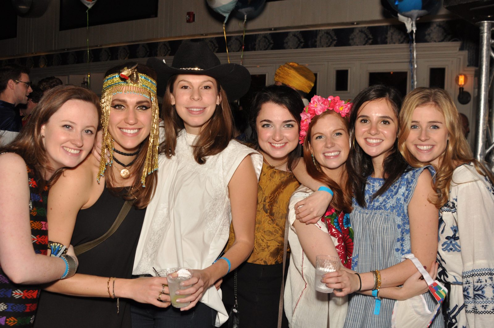 Houston's Hottest Young Professionals Party Around the World: A Wild ...