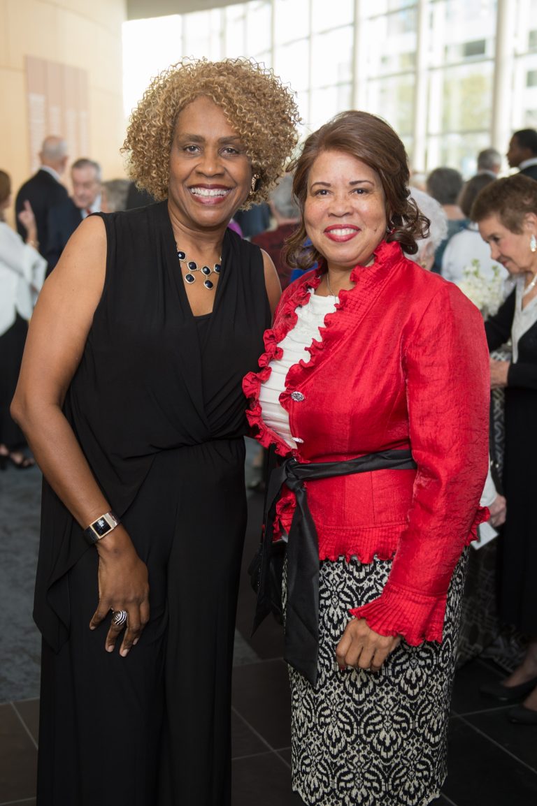 New State-of-the-Art Theater Creates Buzz in Galleria Area: Houston ...