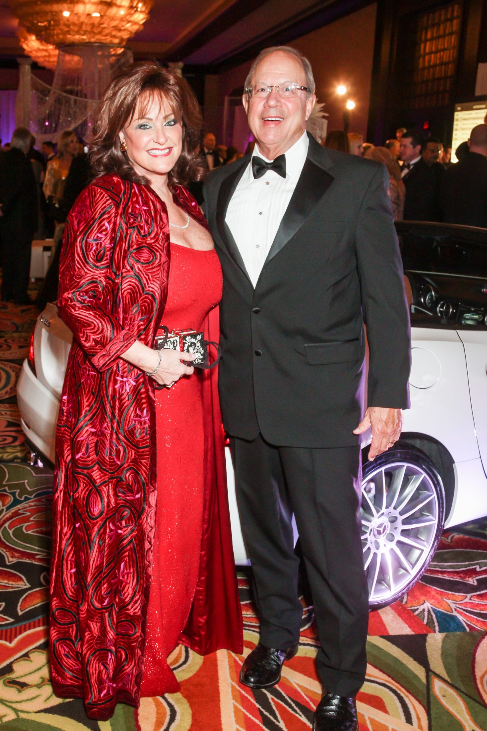 Million Dollar Party Sets Records: Houston's Women of Distinction Bring ...