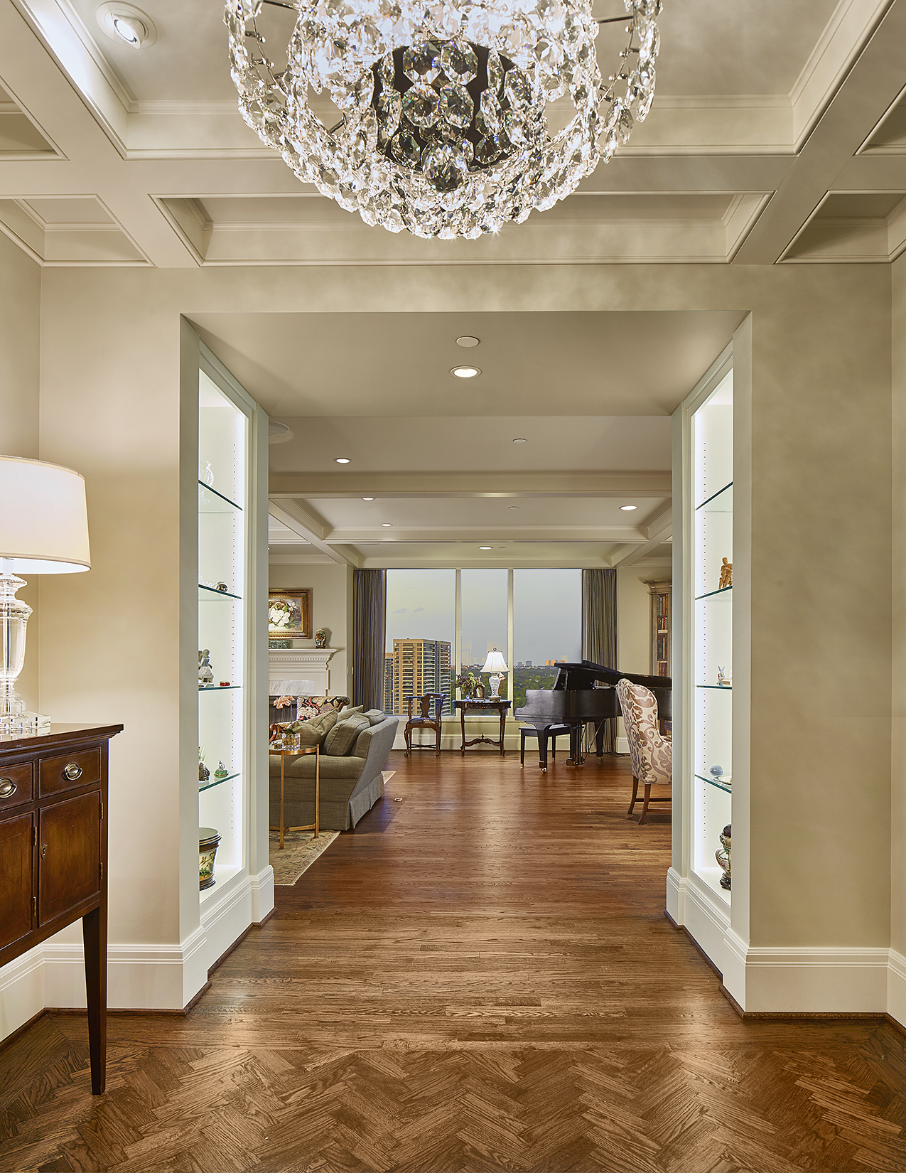 Dallas' Most Glamorous Houses: Take a Private Glimpse Behind the Hedges ...