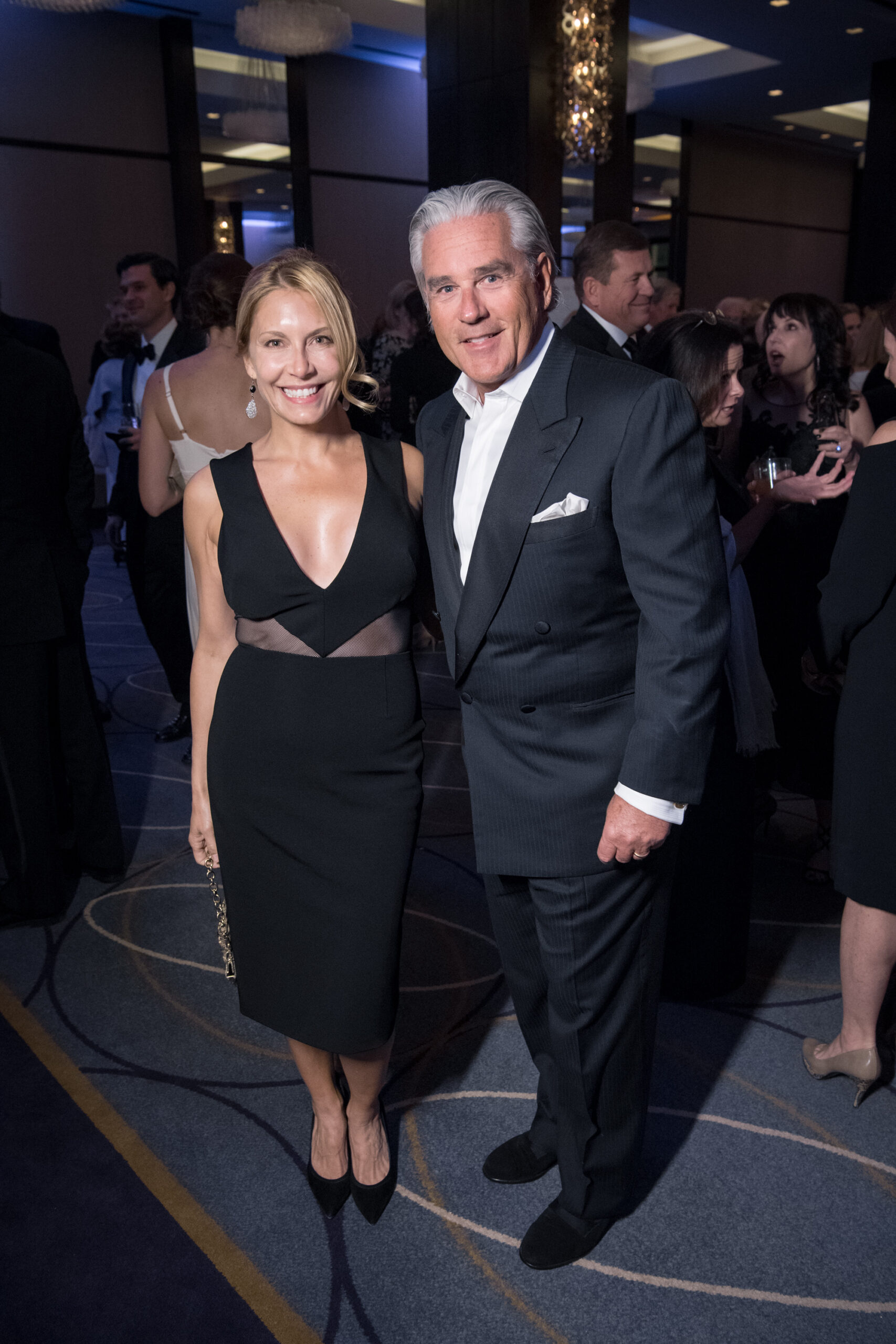 Dallas TV Legend Gets an Overdue Moment: Beautiful Minds Struggling ...