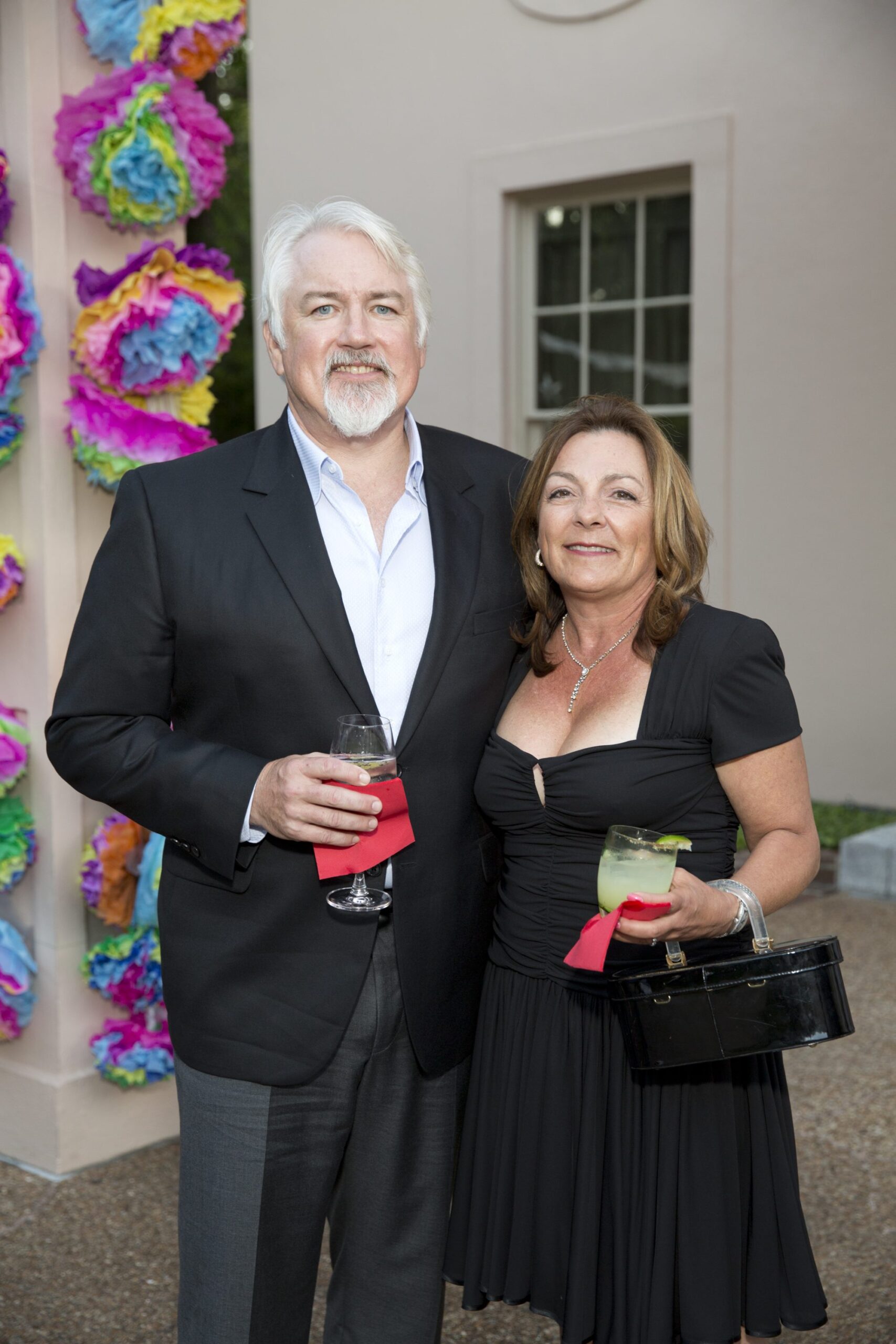 Mexican Fiesta Takes Over Houston's European Estate: It's a Sizzling ...