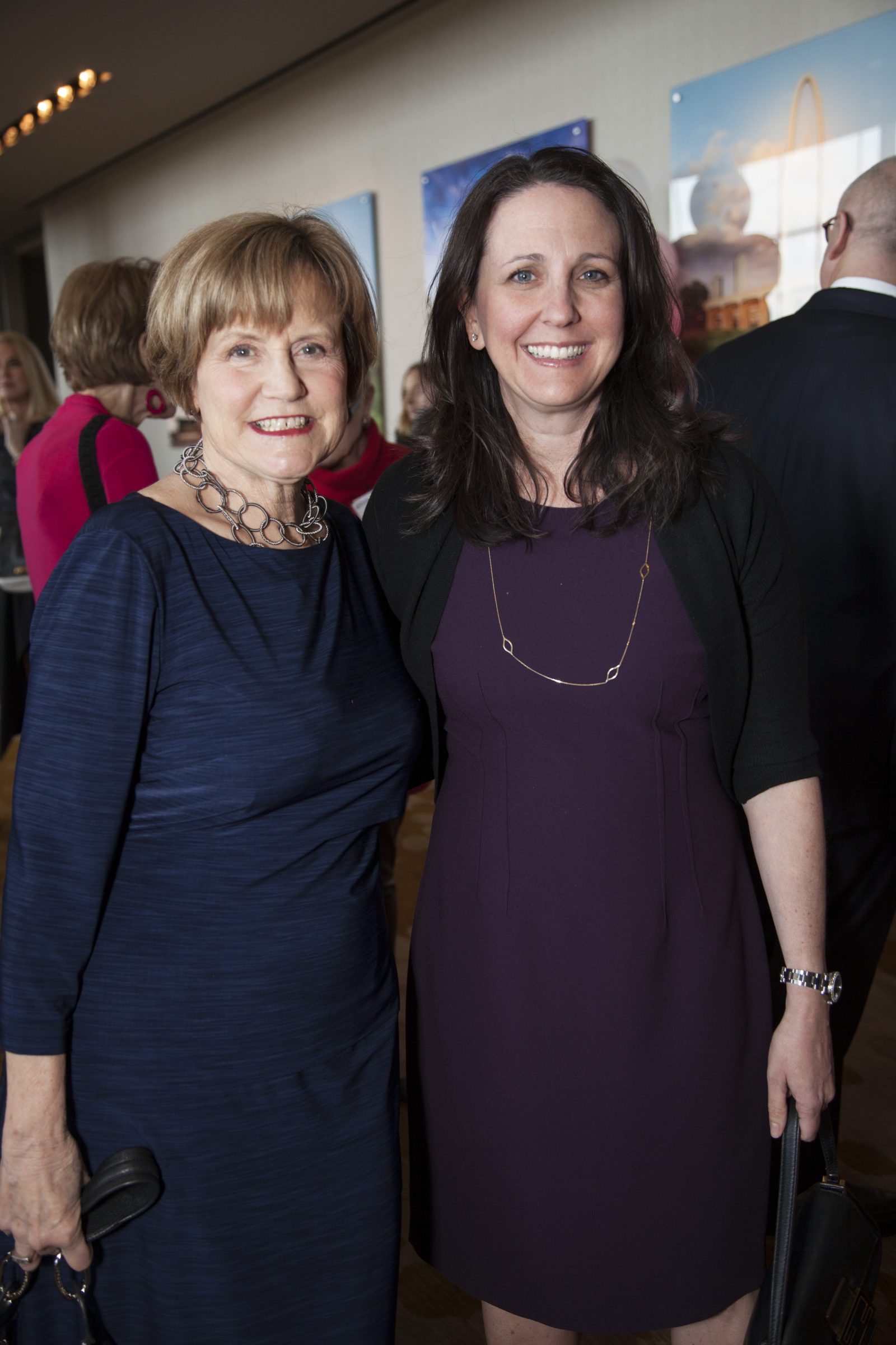 Marcia Clark Wins this Dallas Case, Helping Raise $1 Million for ...