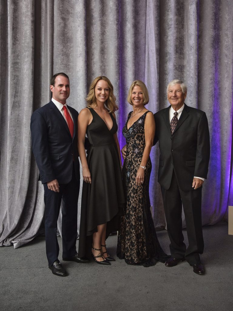 Superstar Pop Singer Wows 600 VIP Guests in a Lavish Tent Party: New ...