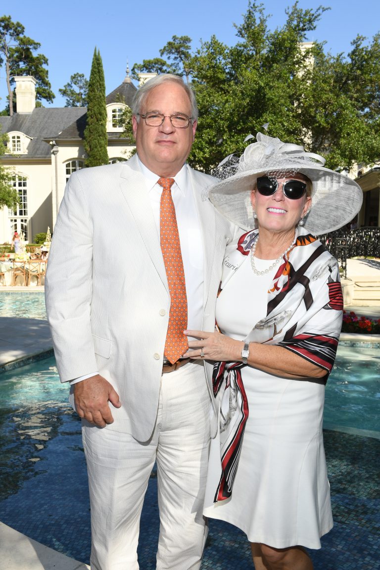 Houston Billionaire's Sprawling River Oaks Mansion Turns into a ...