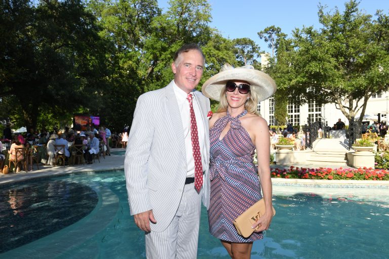 Houston Billionaire's Sprawling River Oaks Mansion Turns into a ...