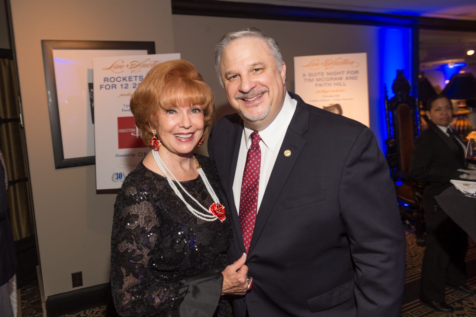 Houston Angels Raise Monster Money in a Lively Auction: And Political ...