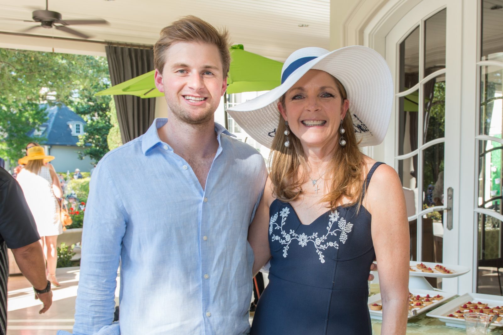 Houston Billionaire's Sprawling River Oaks Mansion Turns into a ...