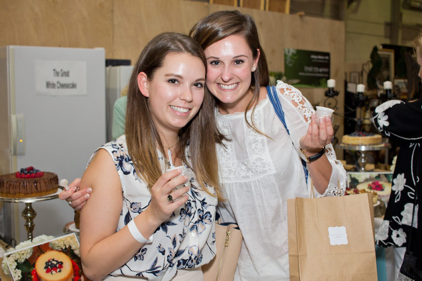 Swank Market Draws Hordes of Savvy Houston Shoppers: Warehouse ...