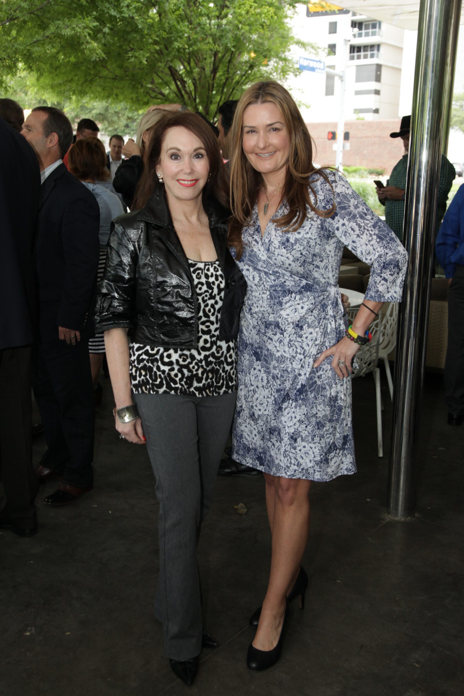 Glenn Beck and his Wife Bring their American Cowboy Ways to Dallas ...