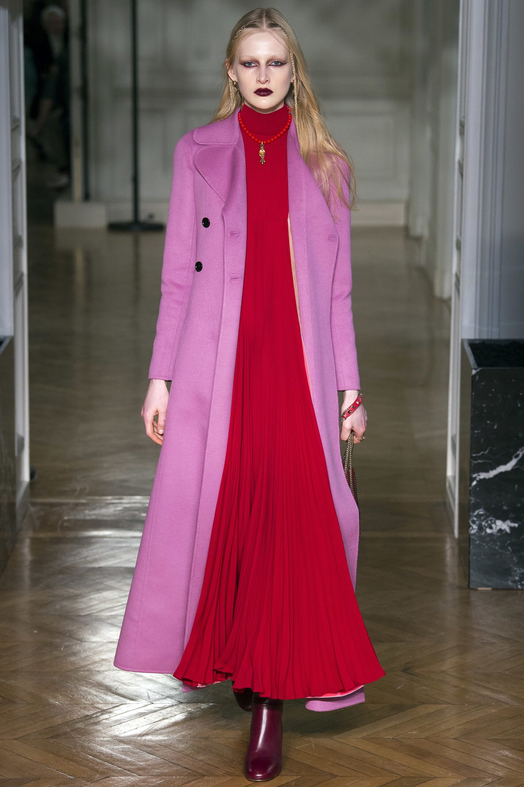The Red Revolution: Fashion's Color of the Year Will Leave You Scarlet ...