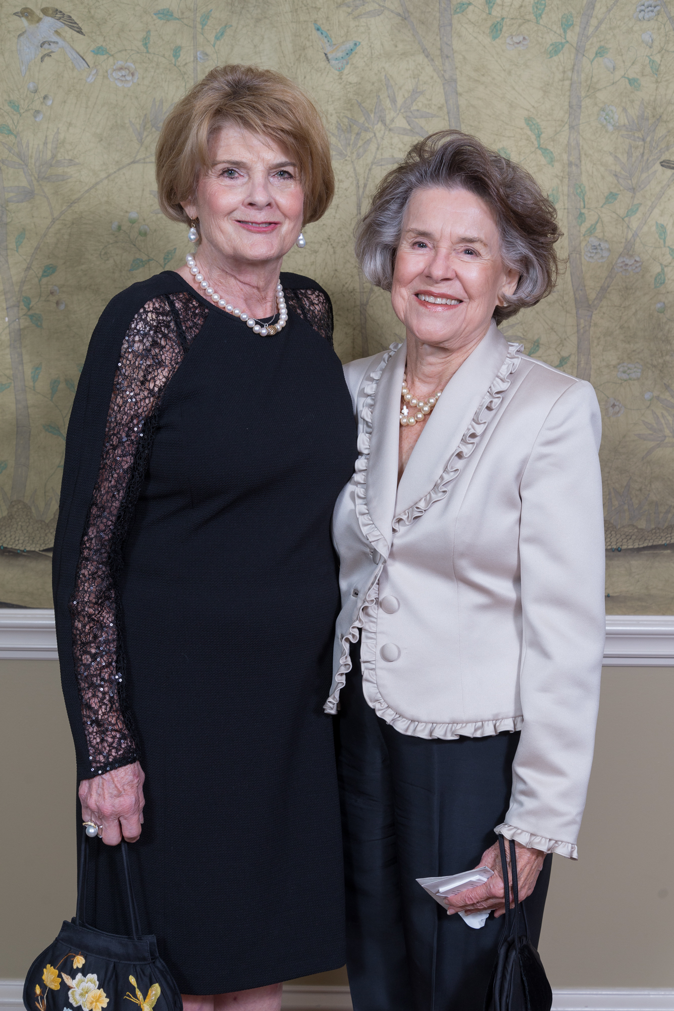 Navy Man Honored in a Touching River Oaks Moment: This Music Group ...