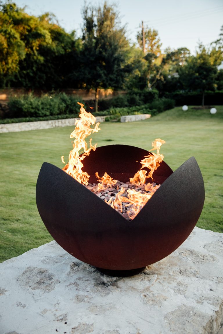 This Dazzling Memorial Area Home Stands Out as a Renowned Architect's ...