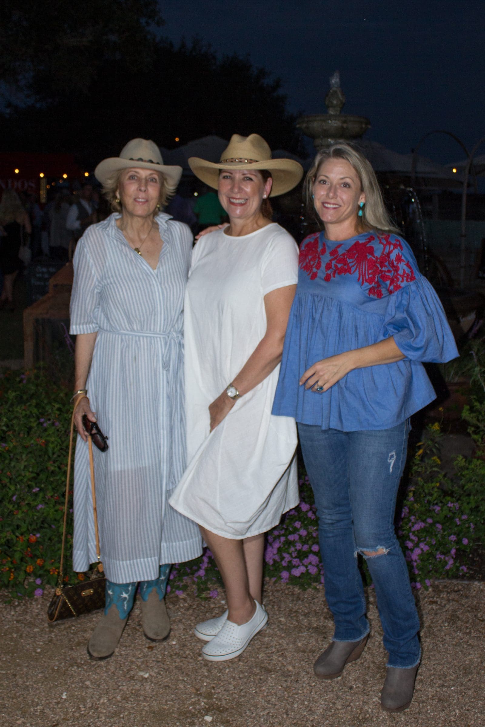 Partying in Round Top Proves Cocktails and Food Trucks Go Perfectly ...