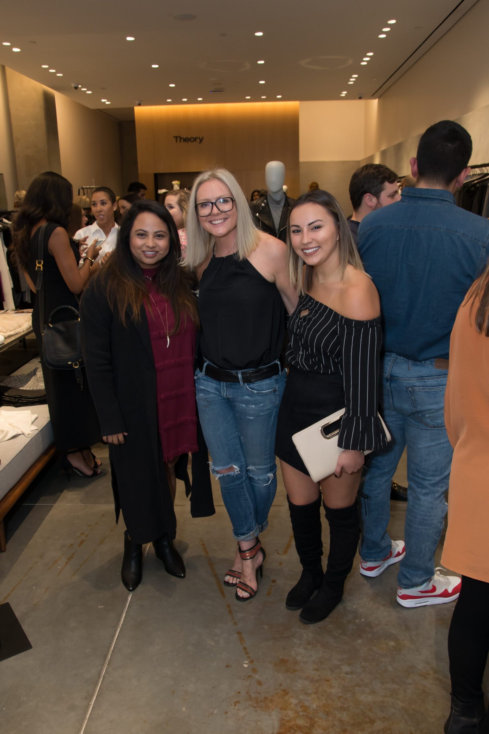 River Oaks Shopping Party Brings Out Houston's Hottest Blogger and ...