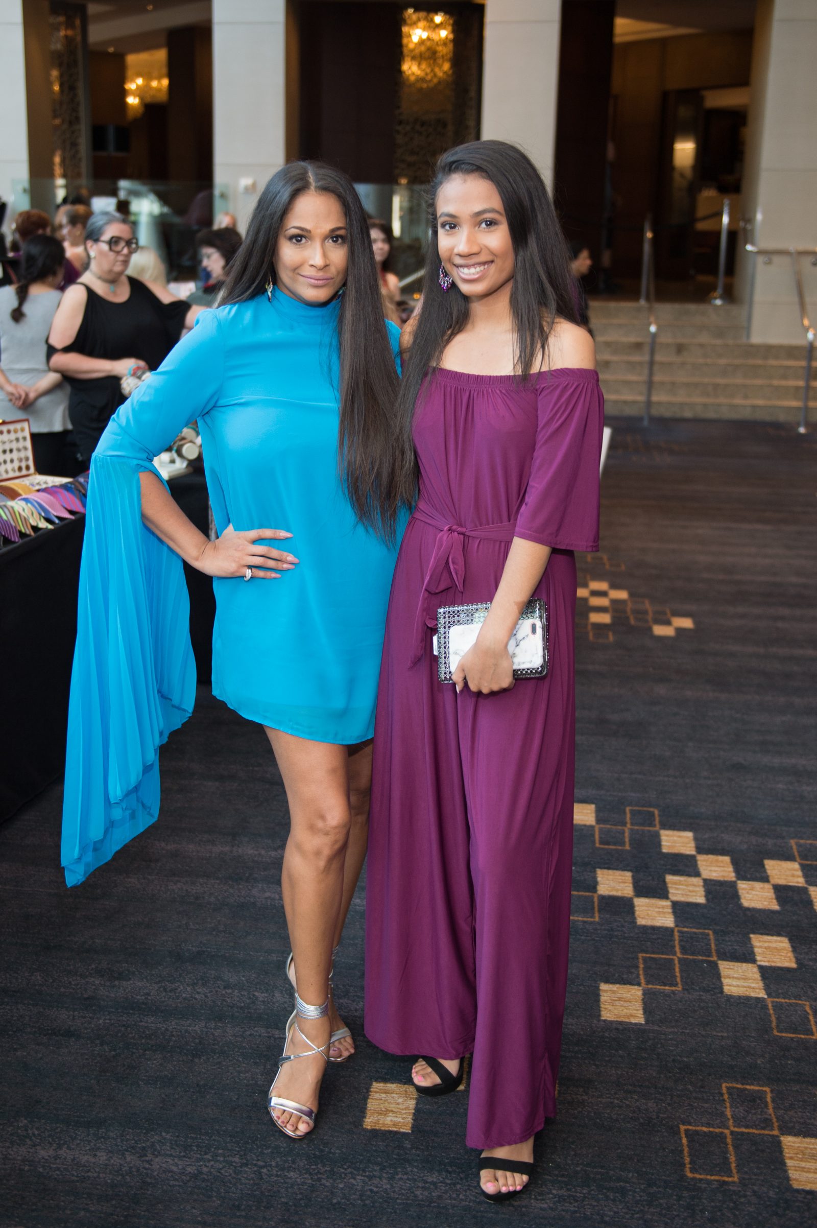 One of Houston's Leading Ladies and a Critical Hospital Host a Shopping ...