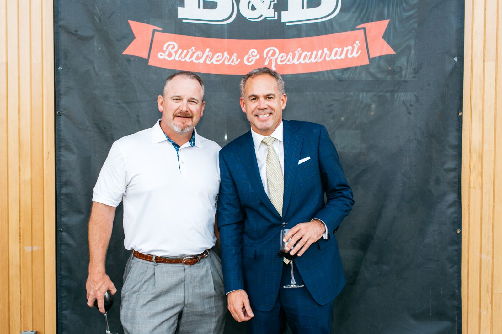 Renowned Texas Steakhouse Shows Off Its New Restaurant: This Hard Hat ...