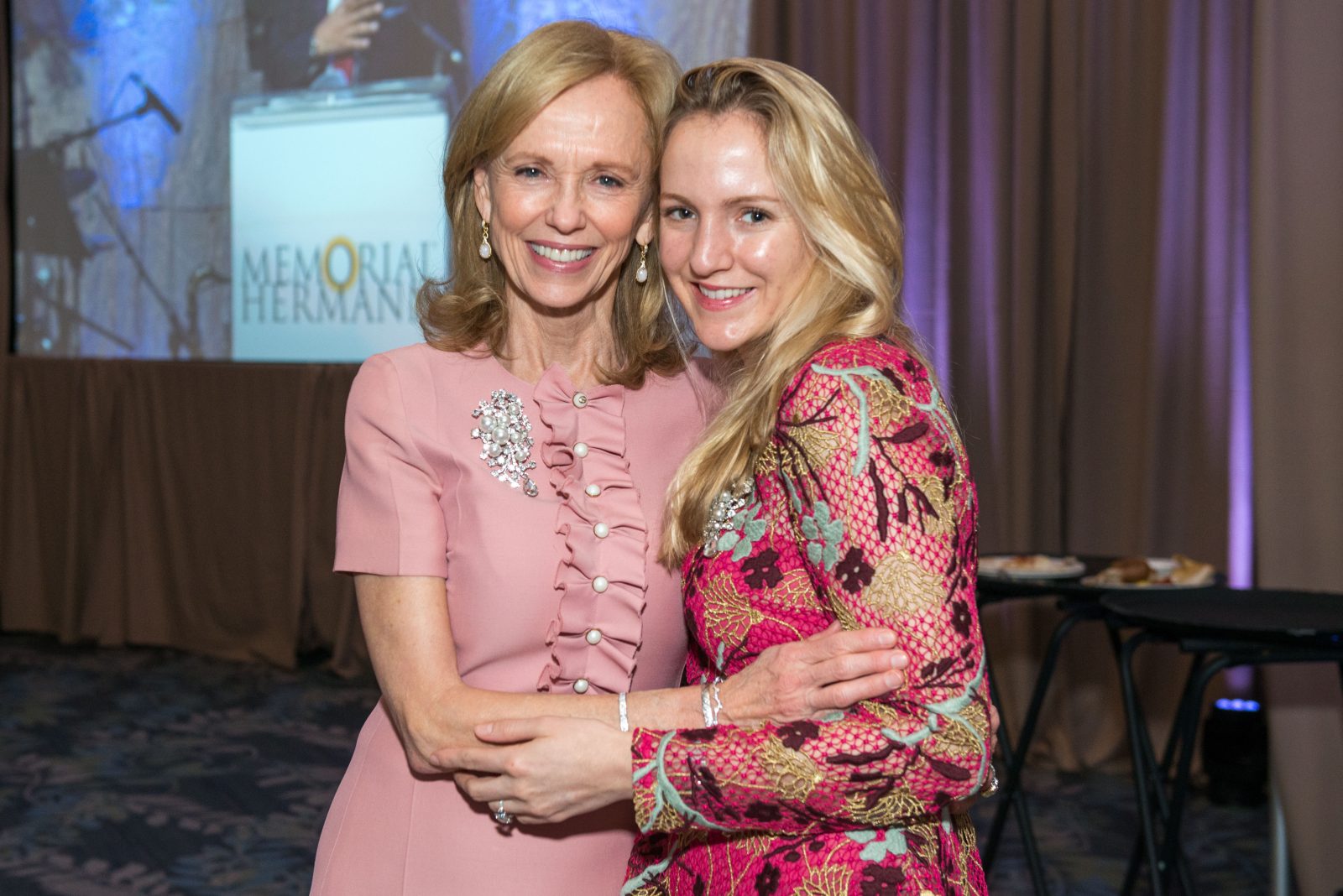 Grammy Winner Brings the Razzle Dazzle to this Houston Luncheon: Dapper ...