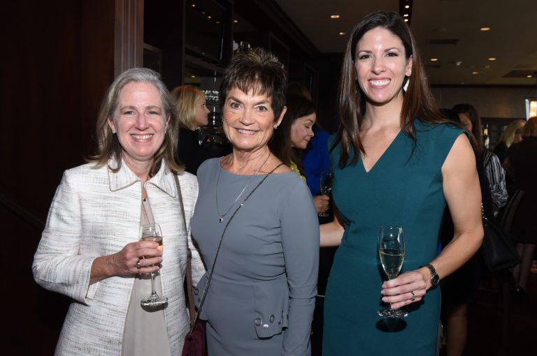 Girls Run the World (and Dallas): Women's Foundation Draws 1,400 in ...