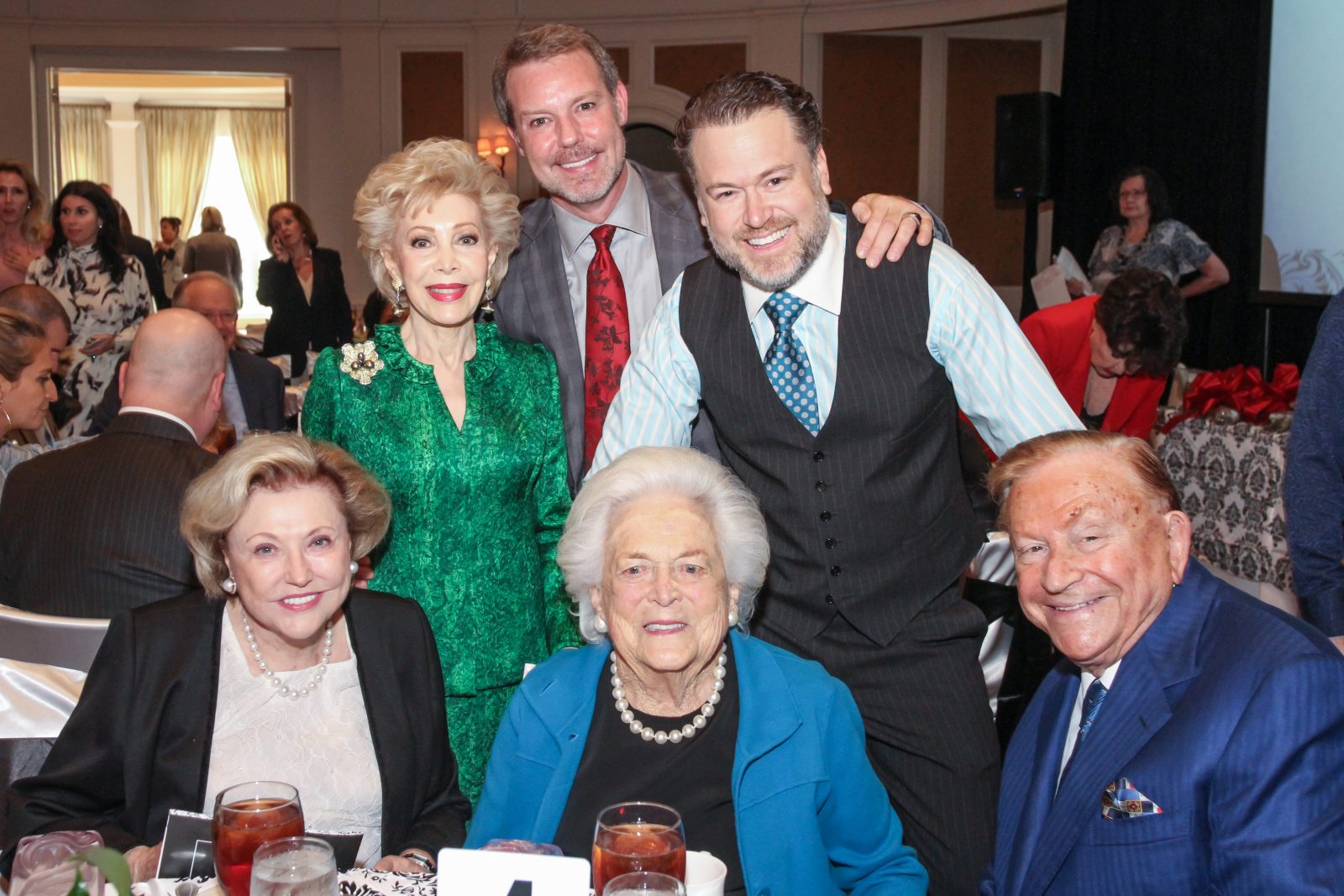 Barbara Bush Dies in Her Houston Home, Inspiring to the Very End ...