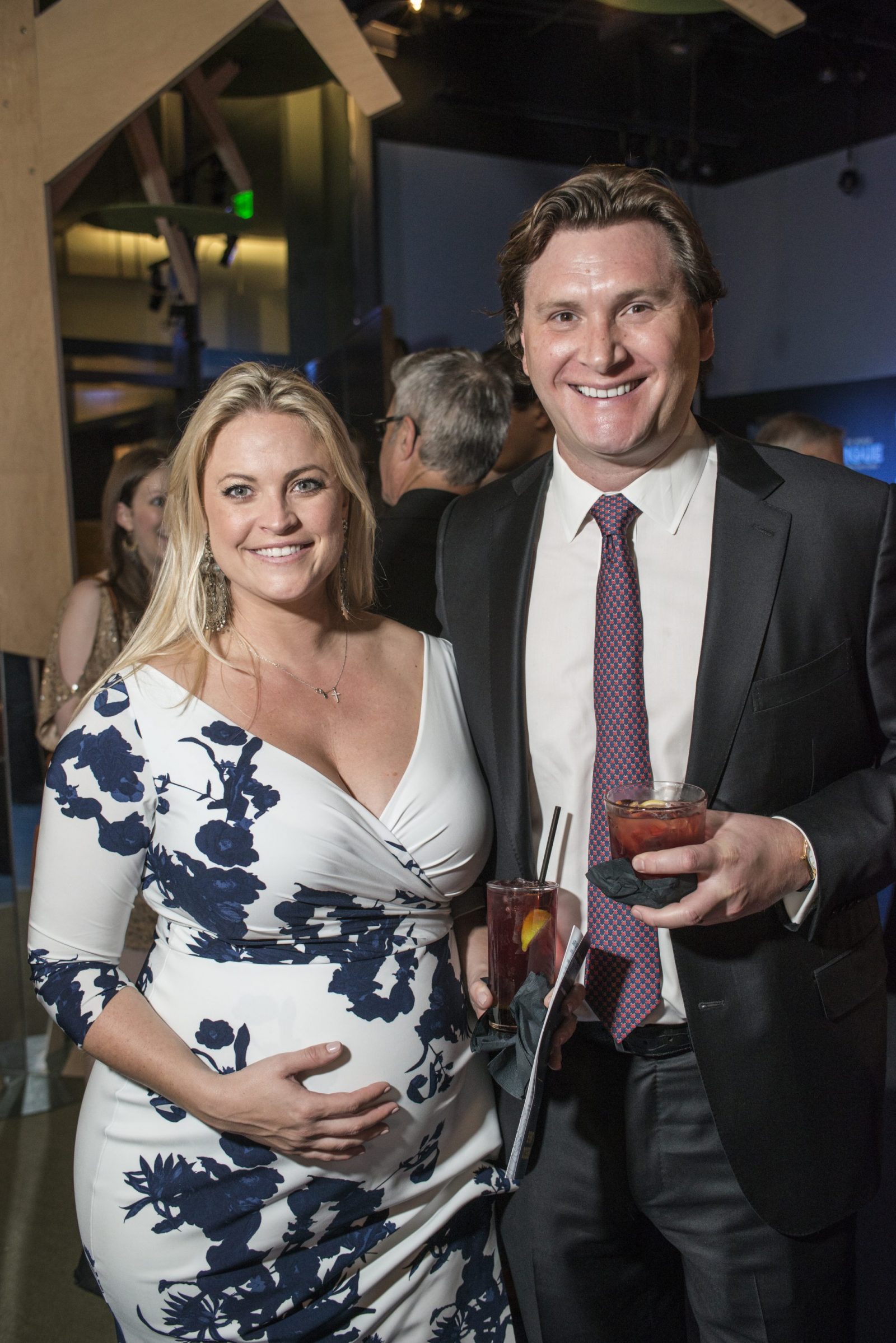 Wild Perot Party Makes the Museum Come to Life at Night: Models in ...