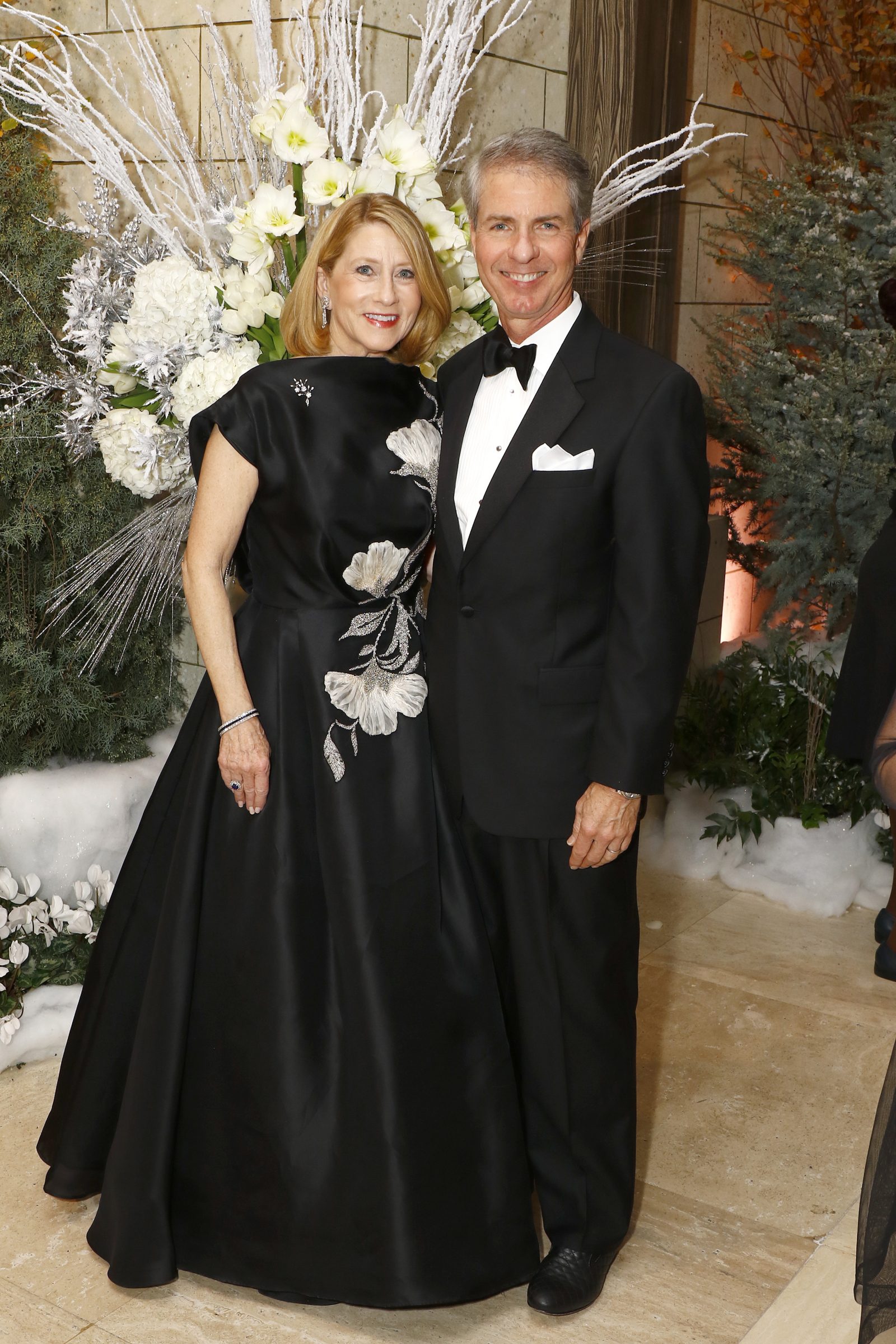 A Snow Ball in the Middle of Dallas: Evening Fit For James Bond Brings ...