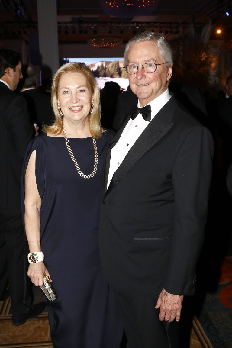 A Snow Ball in the Middle of Dallas: Evening Fit For James Bond Brings ...