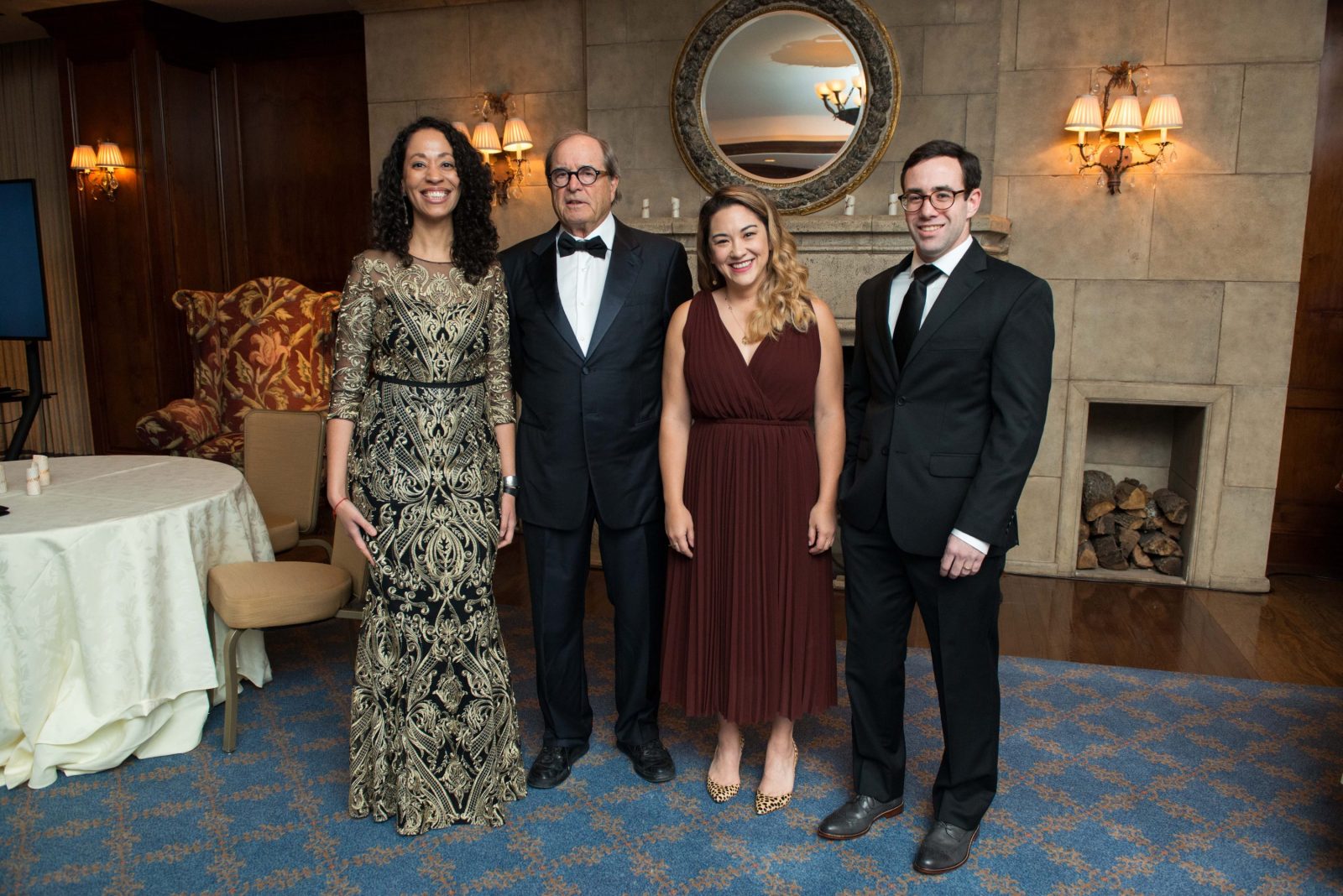 Famed Author Takes Houston Crowd on a Whirlwind Journey: And Everyone ...