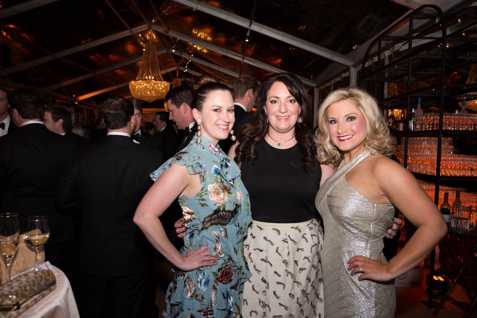 A Raucous French Dance Party Tests the Junior League's Rules of Decorum ...