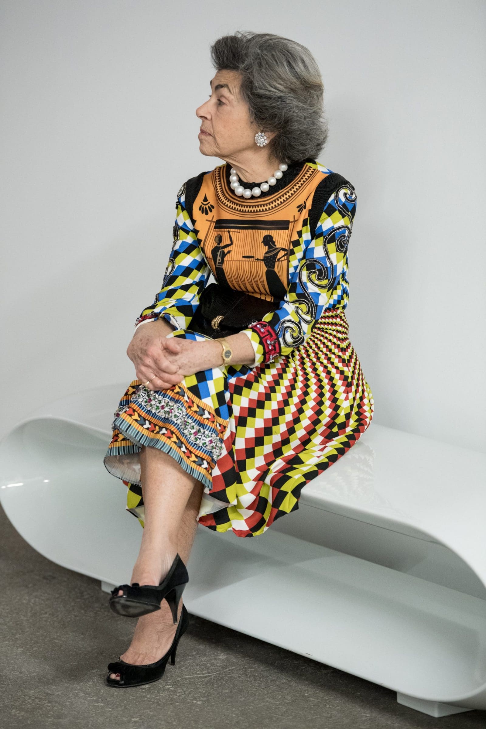 A London Queen Draws a Crowd in Dallas: The City's Elite Cannot Get ...