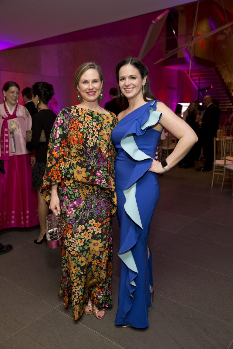 Houston's Own Taj Mahal Hosts a Wild Tiger Ball: $1.2 Million Night ...