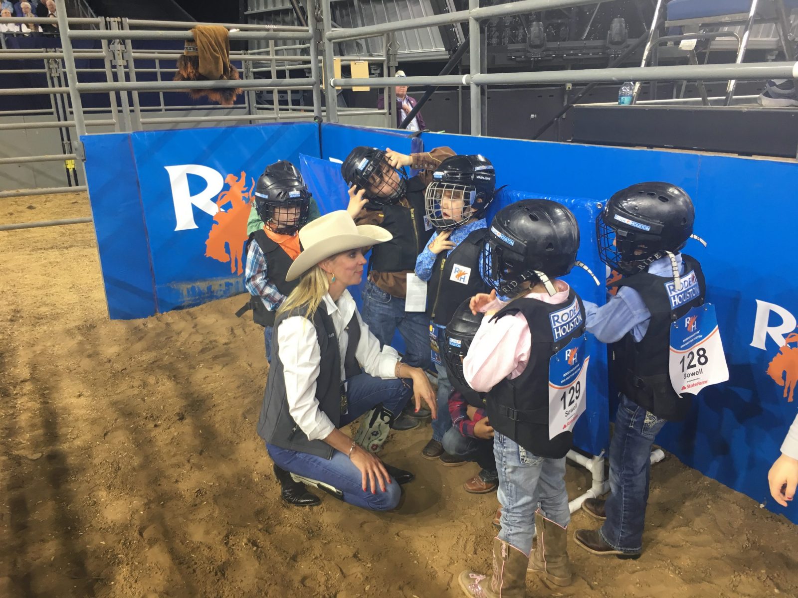 Behind the Scenes at Mutton Bustin' — When Kids and Sheep Collide ...