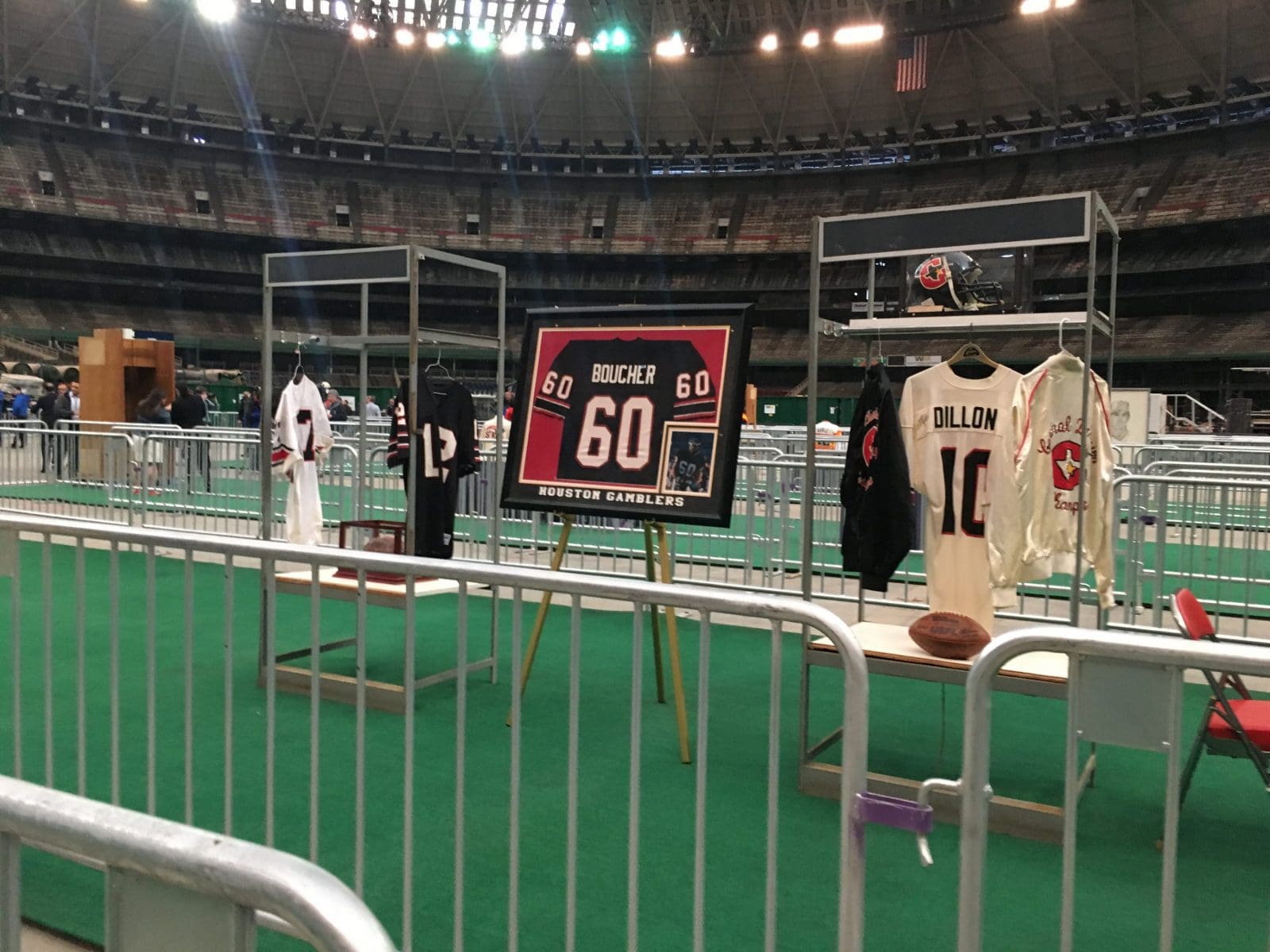 Inside the Astrodome for One Last Party — Crazy Sights and All: A Huge ...