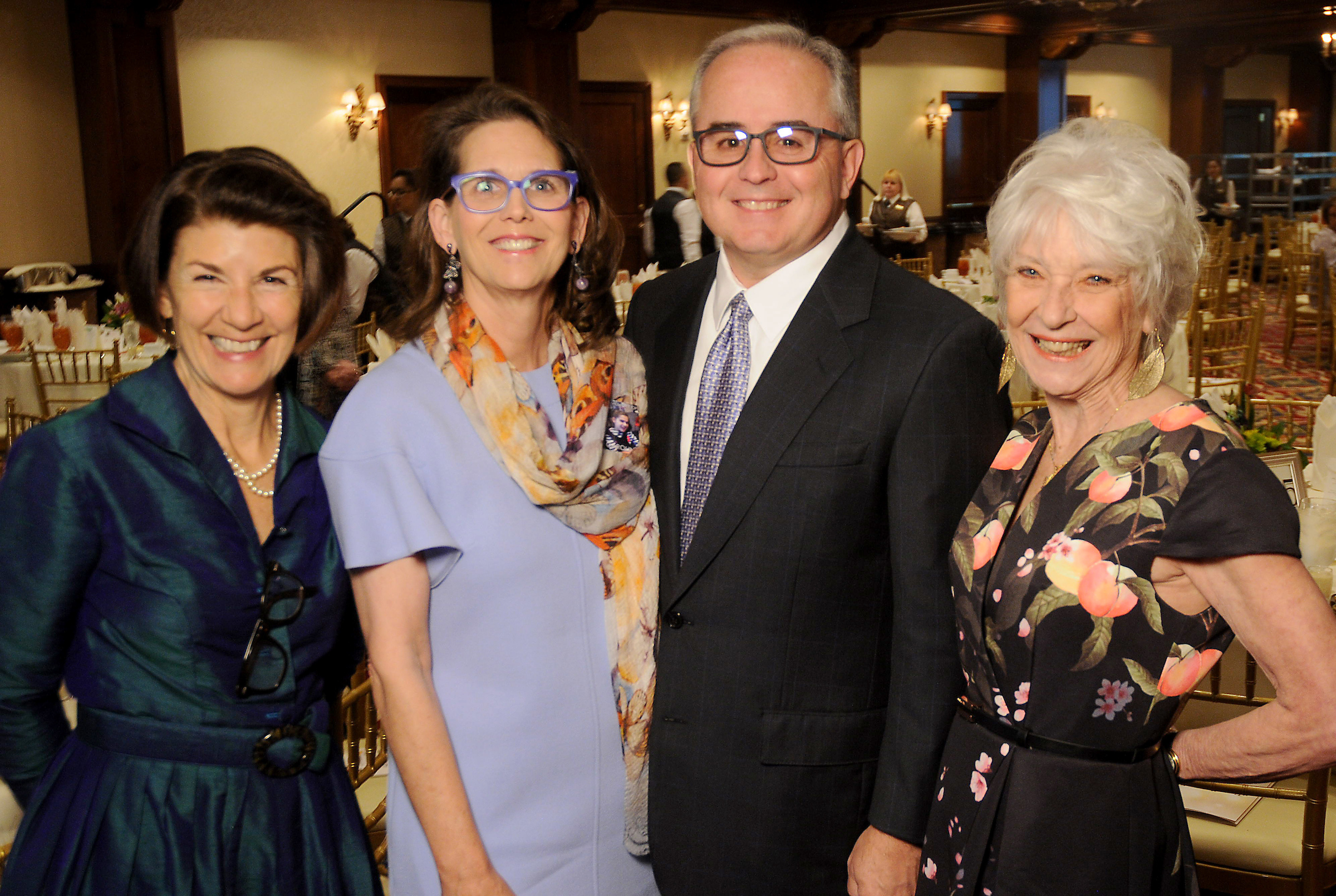 Advice Columnist Shares Her Story of Heartbreaking Death and Finding ...