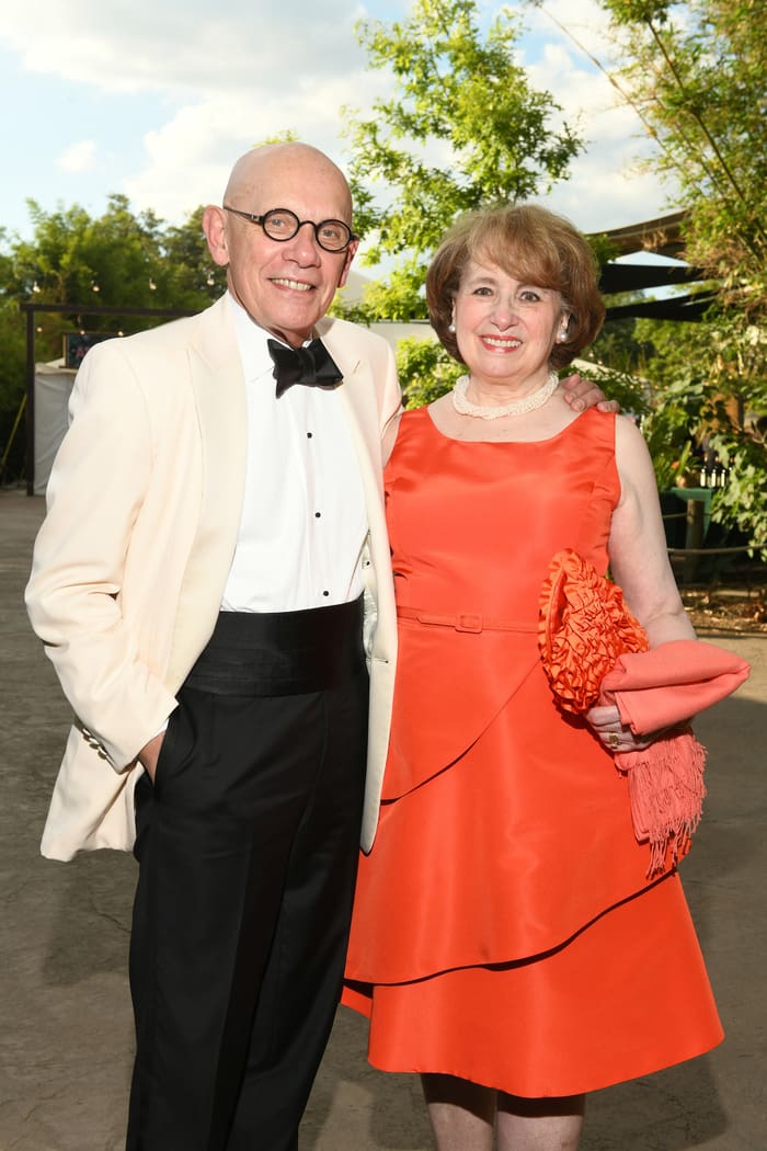 Oil Hits $70 a Barrel and the Houston Zoo Ball Gets Extra Wild: Record ...