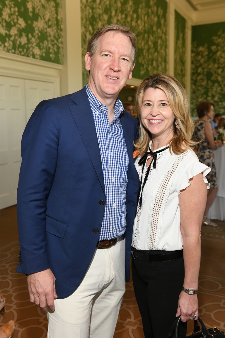 French Film Premieres at River Oaks Country Club, Draws Crowd of ...