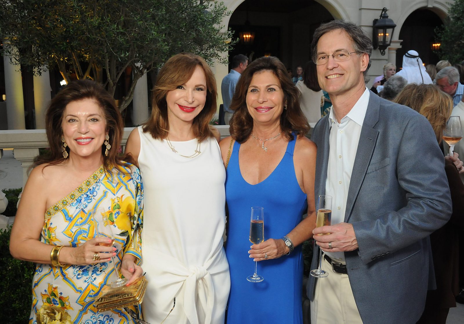 King Tut, Belly Dancer Twins and Poolside Sheikh Make This Prominent ...