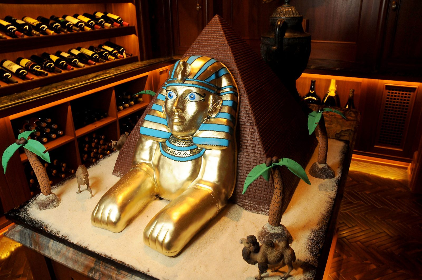 King Tut, Belly Dancer Twins and Poolside Sheikh Make This Prominent ...