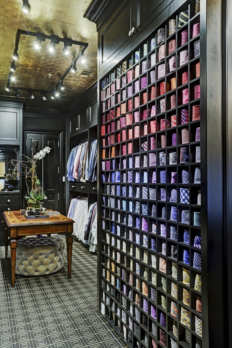 Famed Criminal Defense Attorney Puts His Beyond Chic Houston Townhouse ...