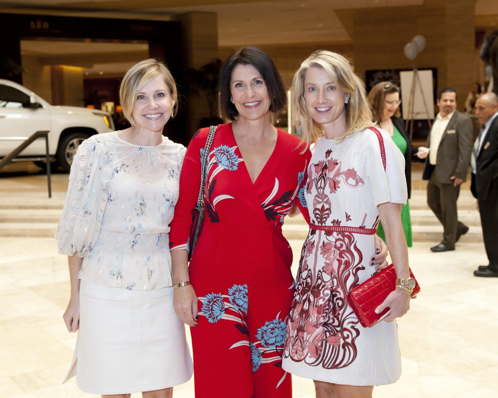 Katie Holmes Crushes on Texas Women and Michelle Obama During Whirlwind ...