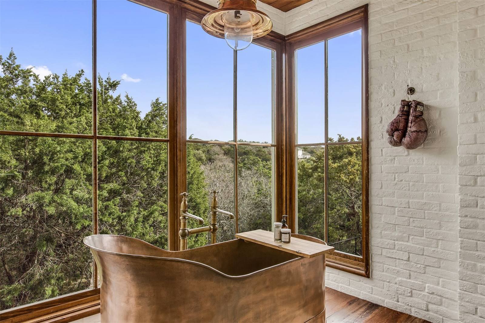 Andy Roddick and Brooklyn Decker Want to Sell Off Their Austin Dream ...