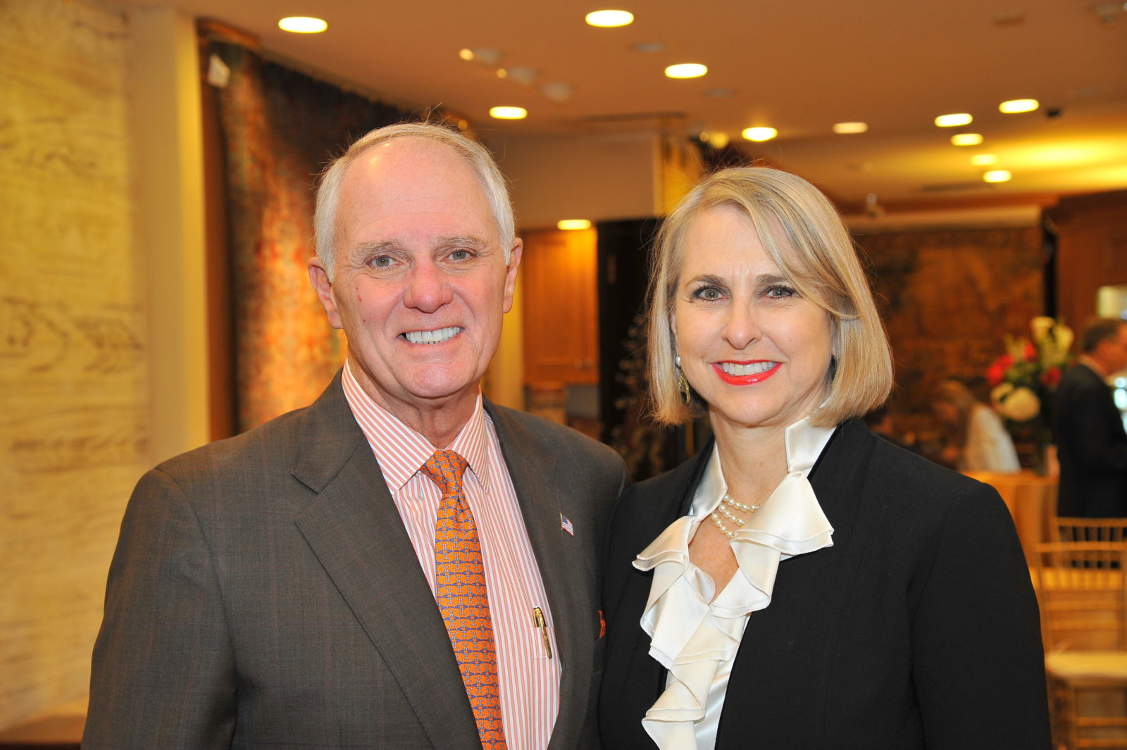 This Den of Amazing Rugs Turns Into a Grand Symphony Stage: A Bollywood ...